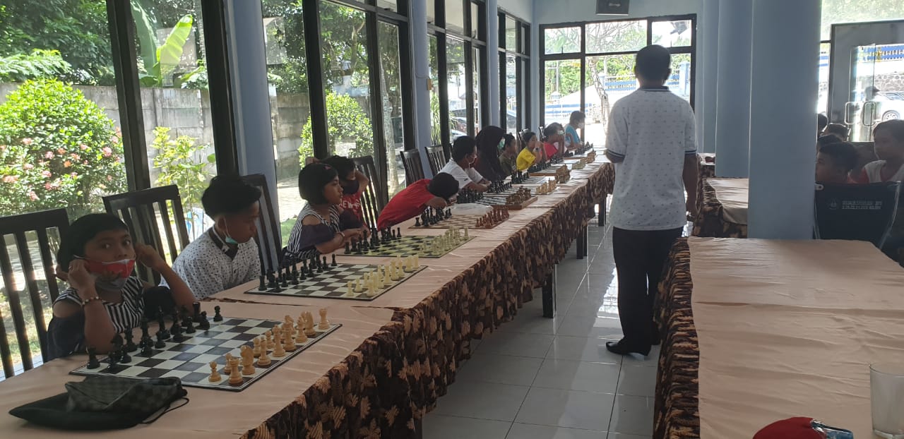 MILAD ATLIT CATUR ASAL JEMBER INI DIRAYAKAN DENGAN LOMBA CATUR ...