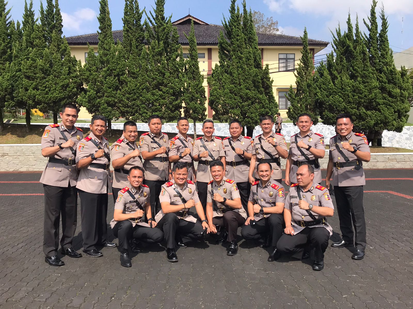 Lulusan Sespimmen Polri Dikreg Ke-61 T.A. 2021 Dilantik 27 Oktober 2021 ...